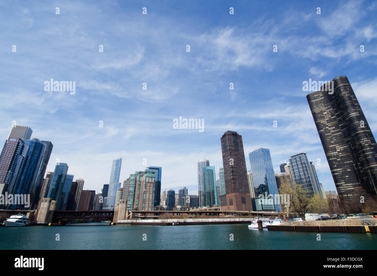 Blue waterfront hi-res stock photography and images - Alamy