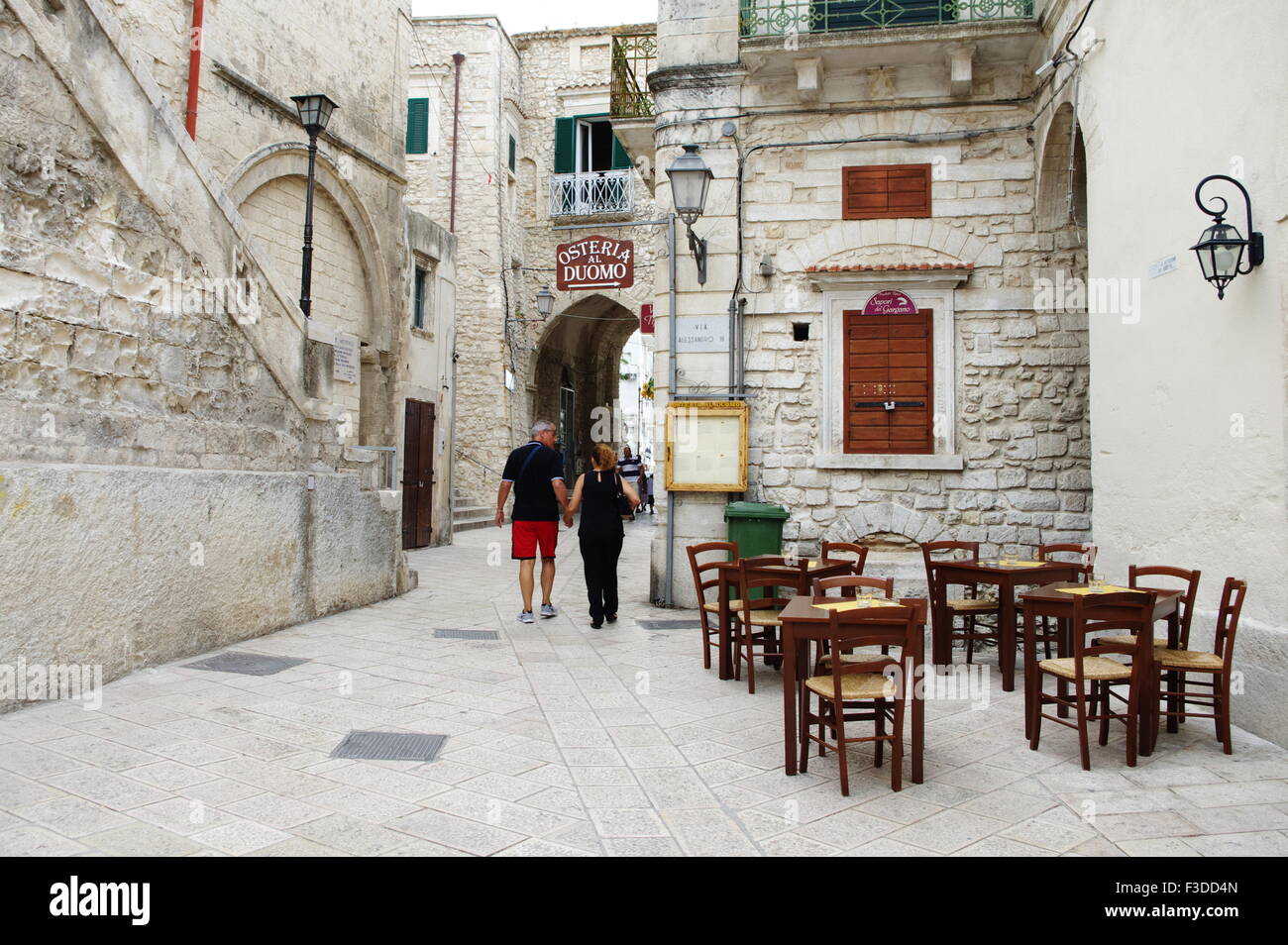 City of vieste hi-res stock photography and images - Alamy
