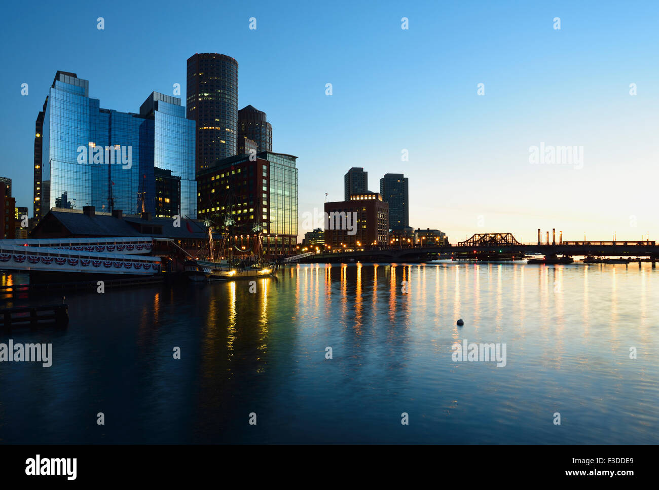 Waterfront along Fort Point Channel at dawn Stock Photo - Alamy