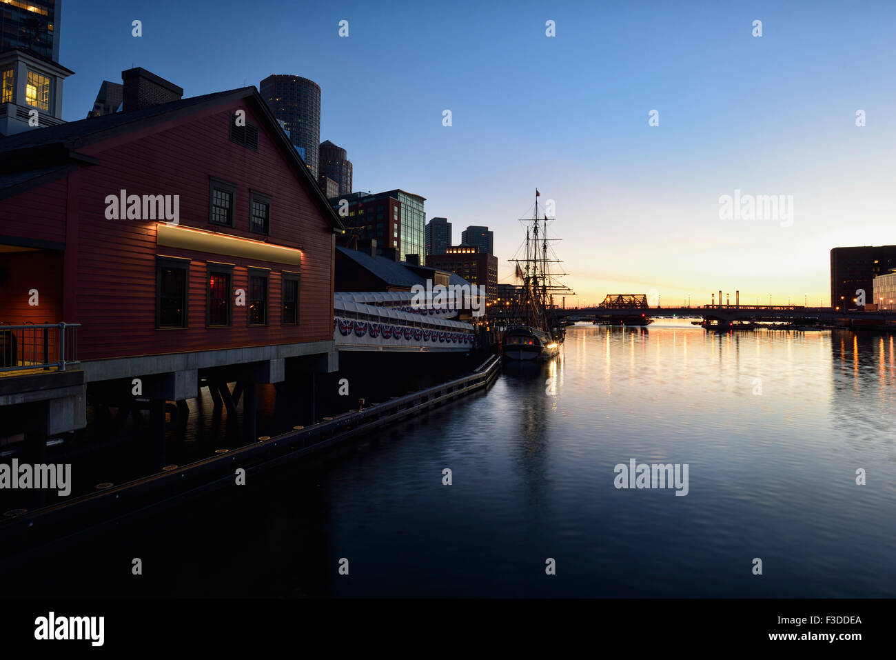 Fort ship hi-res stock photography and images - Alamy