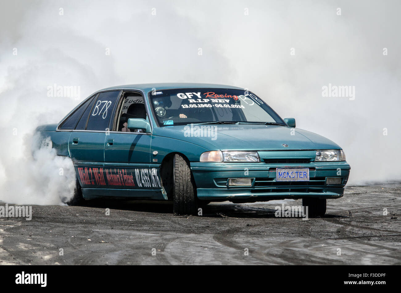 Sydney, Australia. 5th October, 2015. Drivers provided spectators and ...
