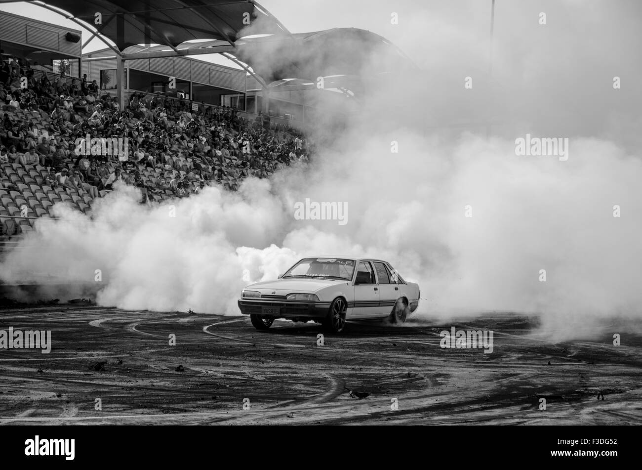 Sydney, Australia. 5th October, 2015. Drivers provided spectators and ...