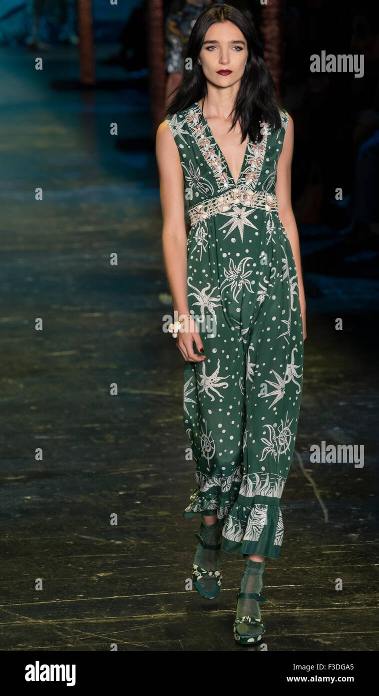 New York City, USA - September 16, 2015: Janice Alida walks the runway ...