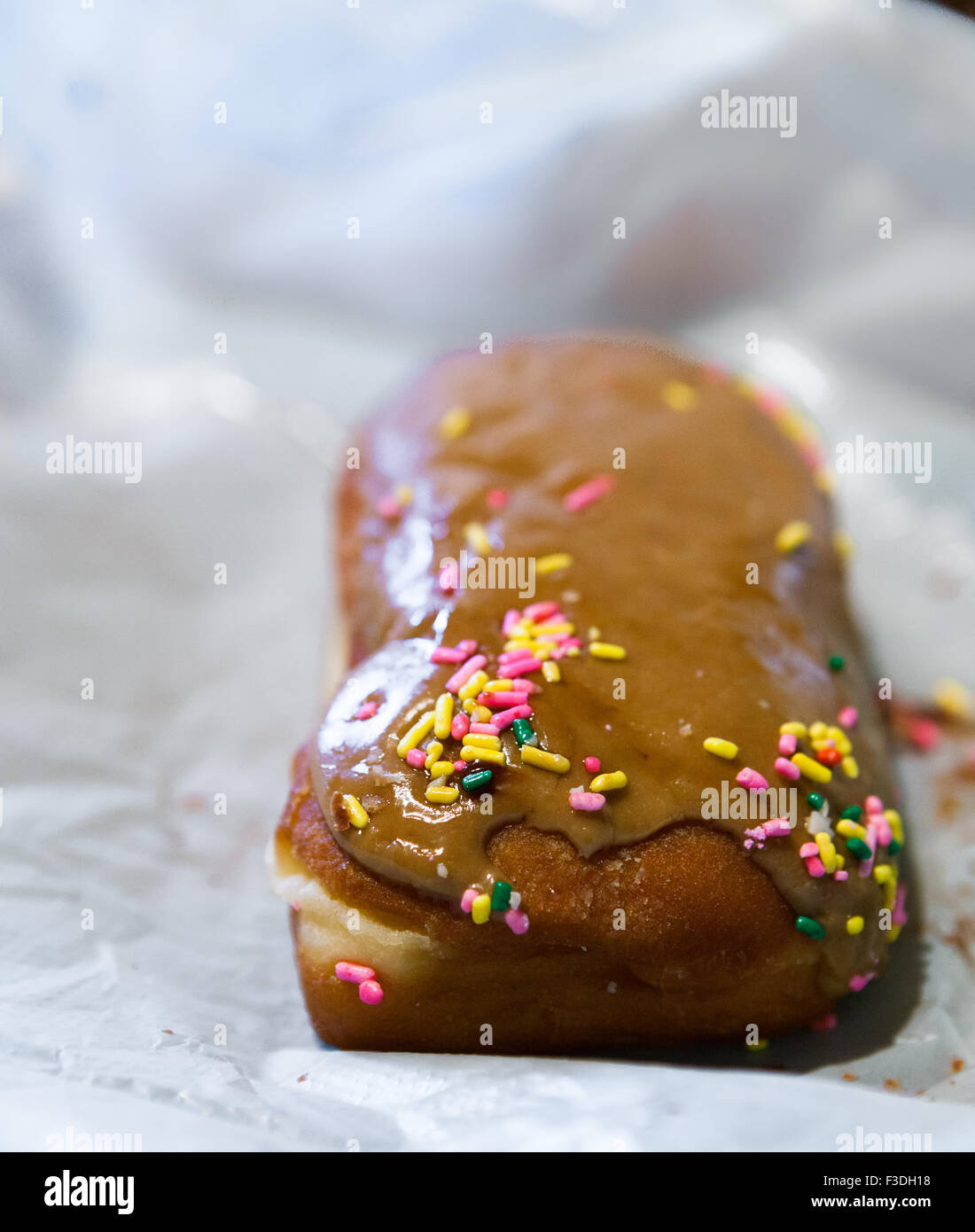 Maple icing hi-res stock photography and images - Alamy