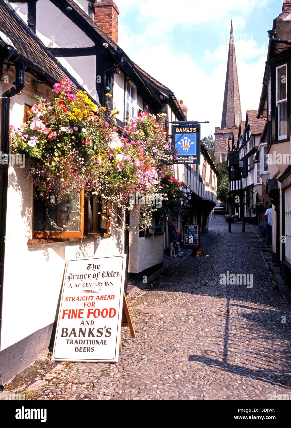 Tudor buildings leading to the Church of St Michael, Ledbury ...