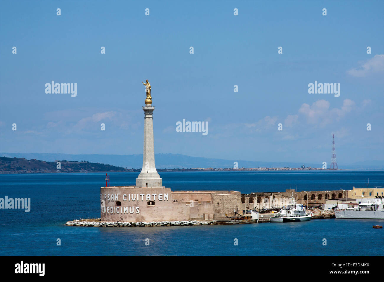 Patron saint of messina hi-res stock photography and images - Alamy