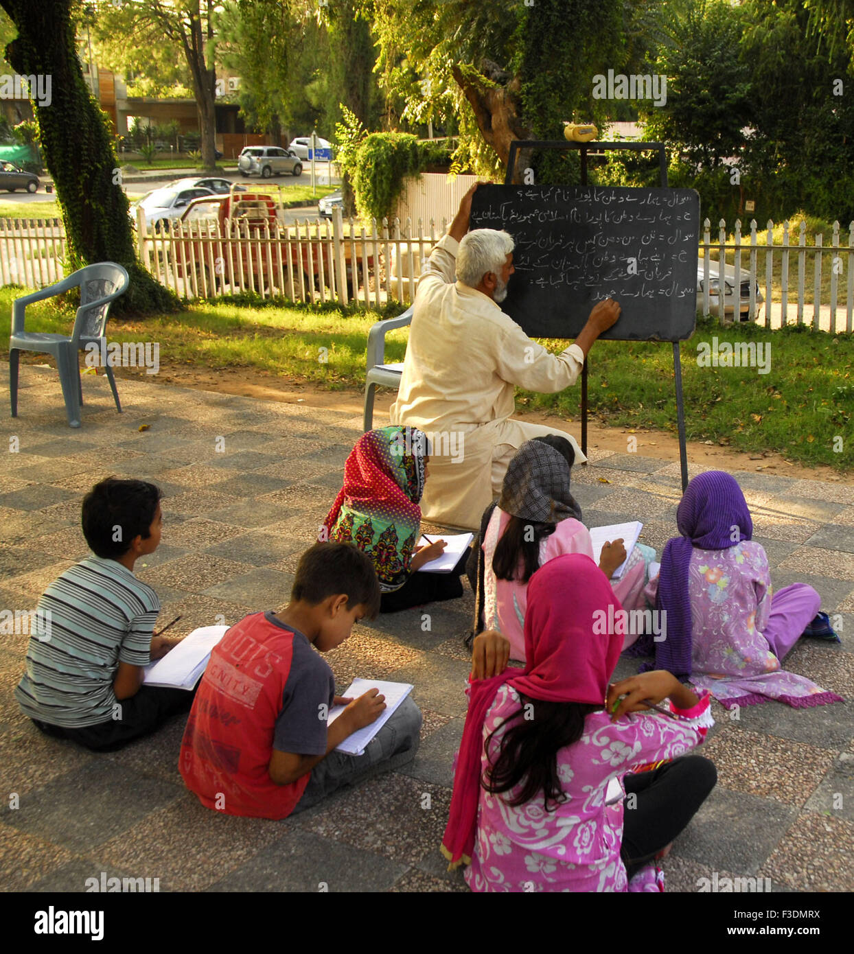 Open air school hi-res stock photography and images - Alamy