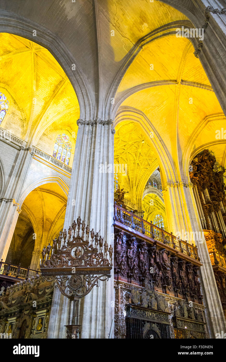 Seville cathedral inside hi-res stock photography and images - Alamy