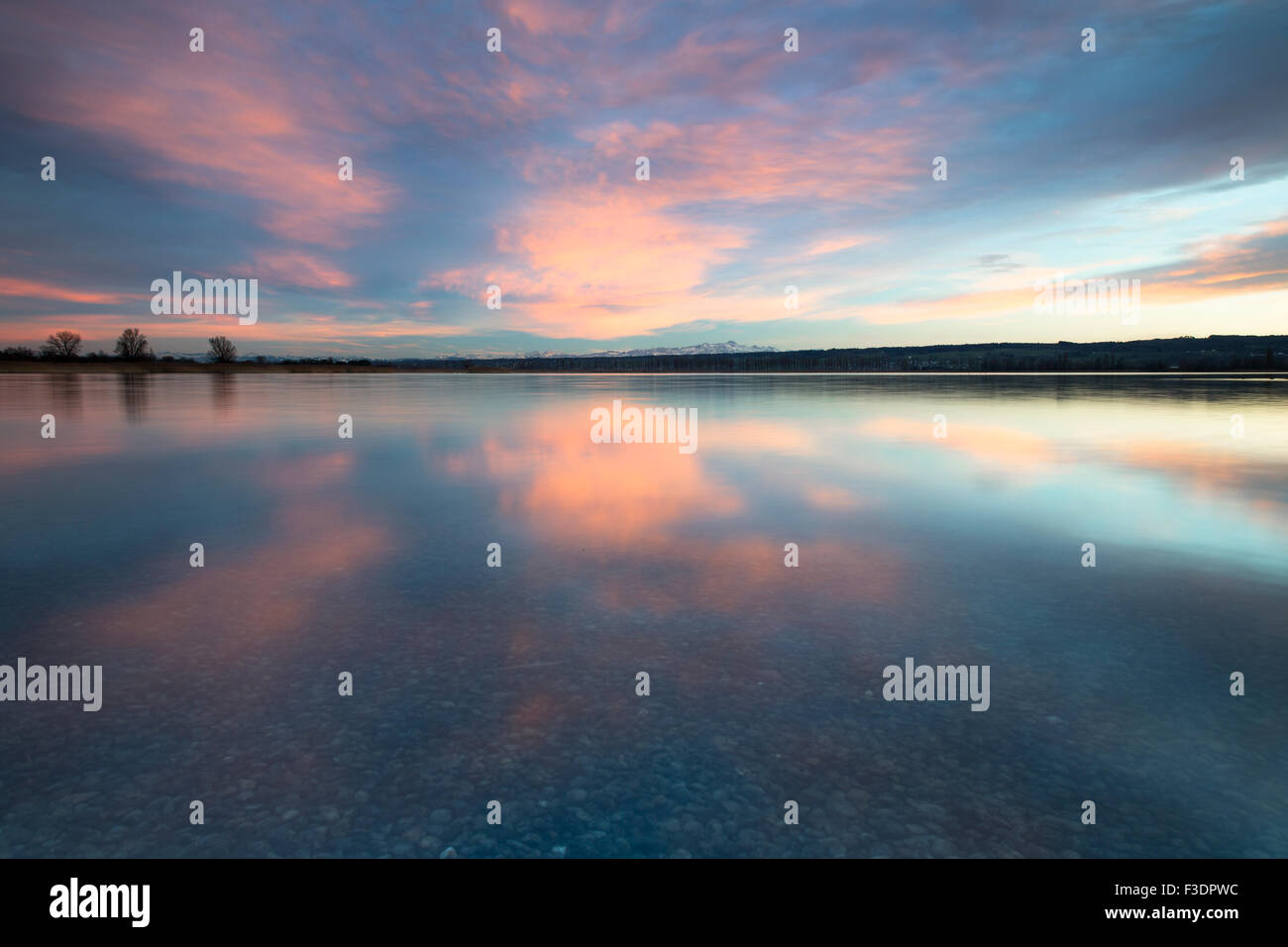 View from Hegne towards Reichenau Island causeway and Säntis, evening ...
