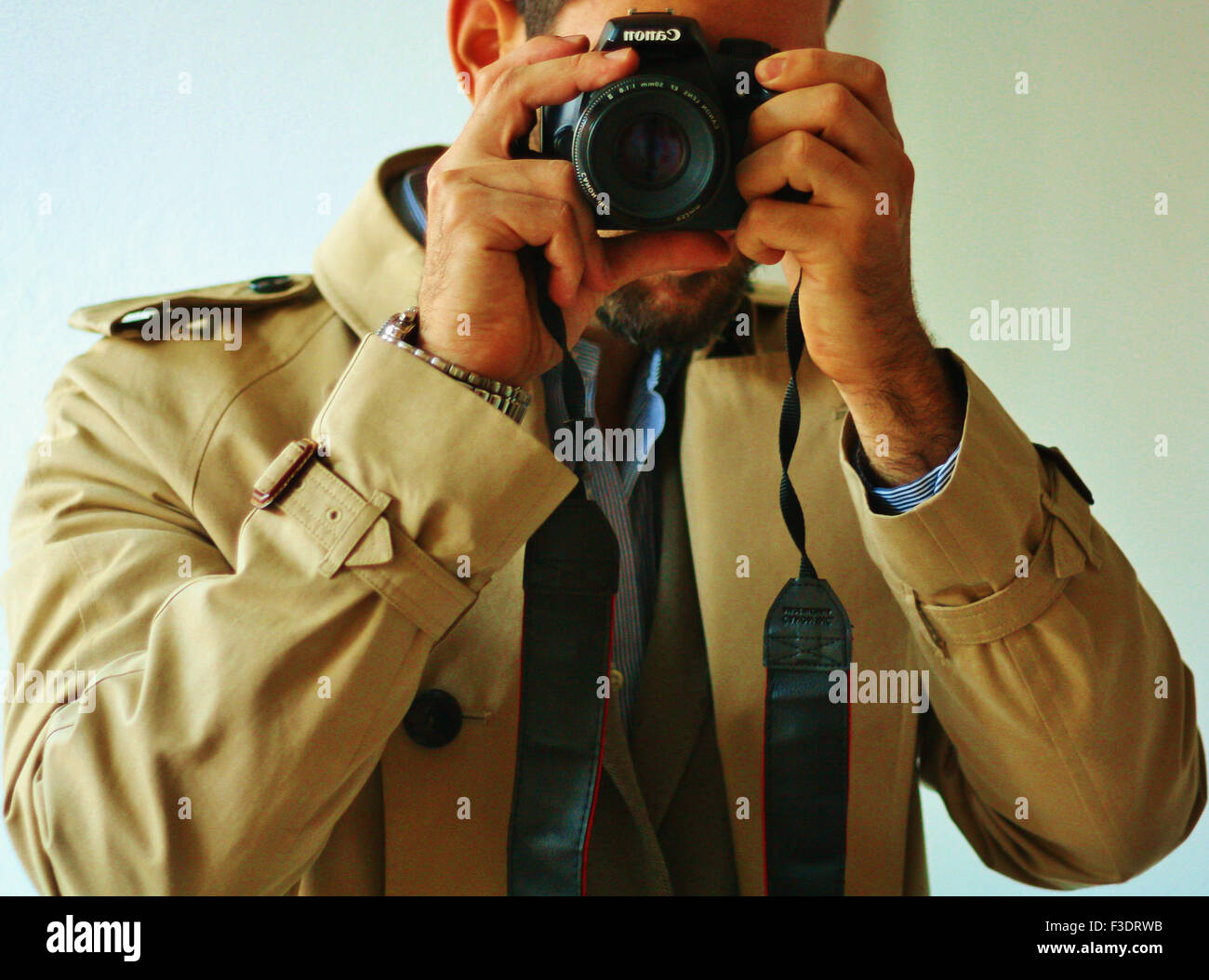 Pose for photographer hi-res stock photography and images - Alamy