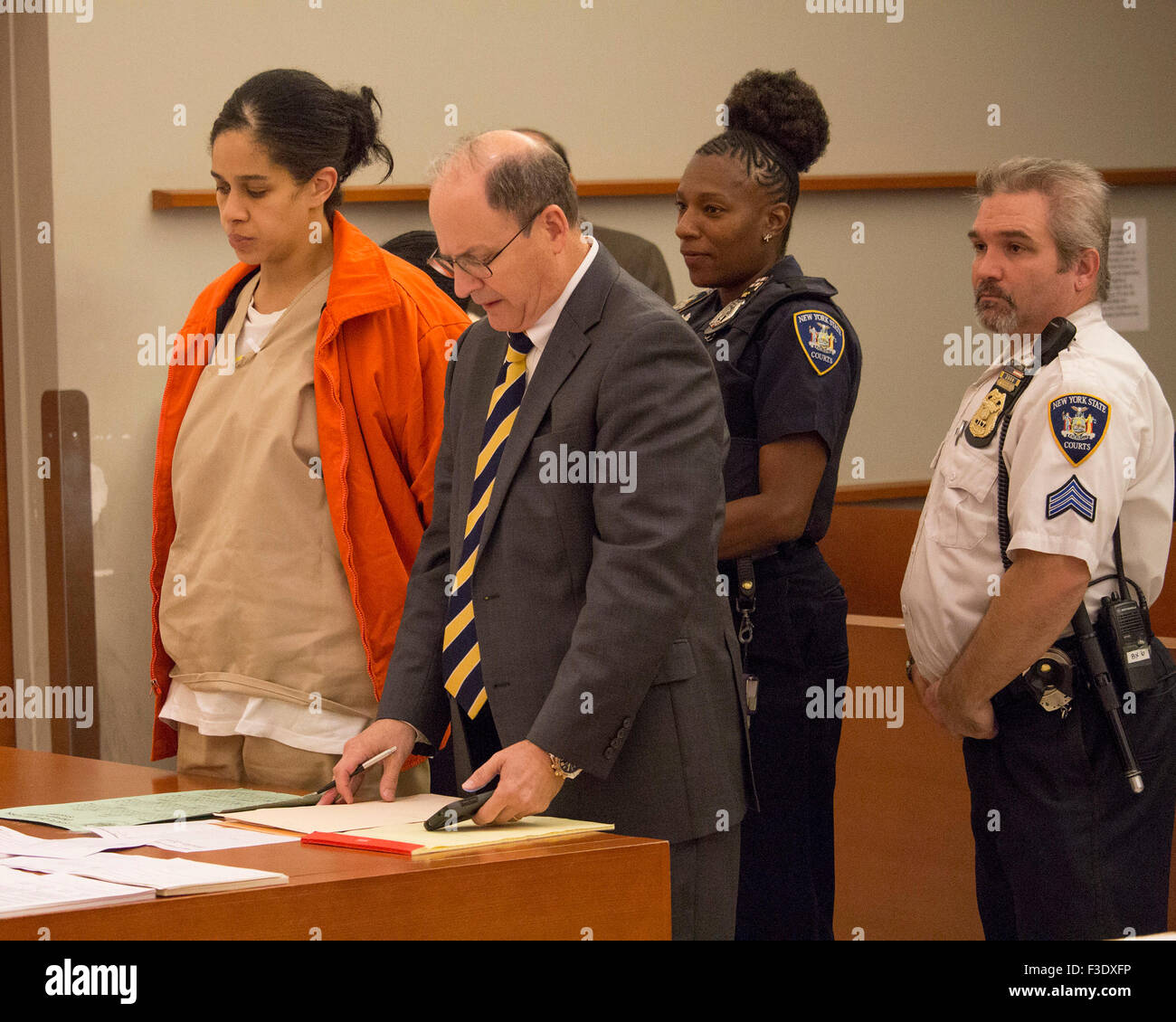 New York, New York, USA. 5th Oct, 2015. Jennifer Berry in Bronx, NY ...