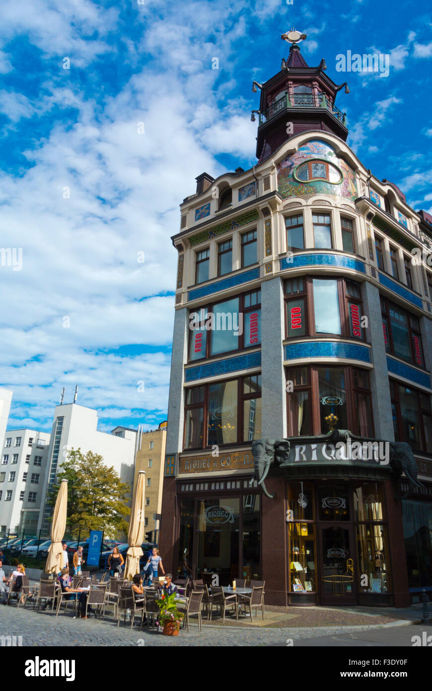 Leipzig germany cafe riquet leipzig hi-res stock photography and images ...