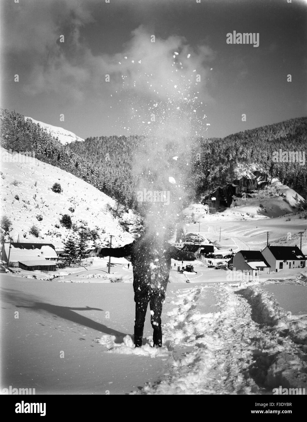 White snow falling from Black and White Stock Photos & Images - Alamy