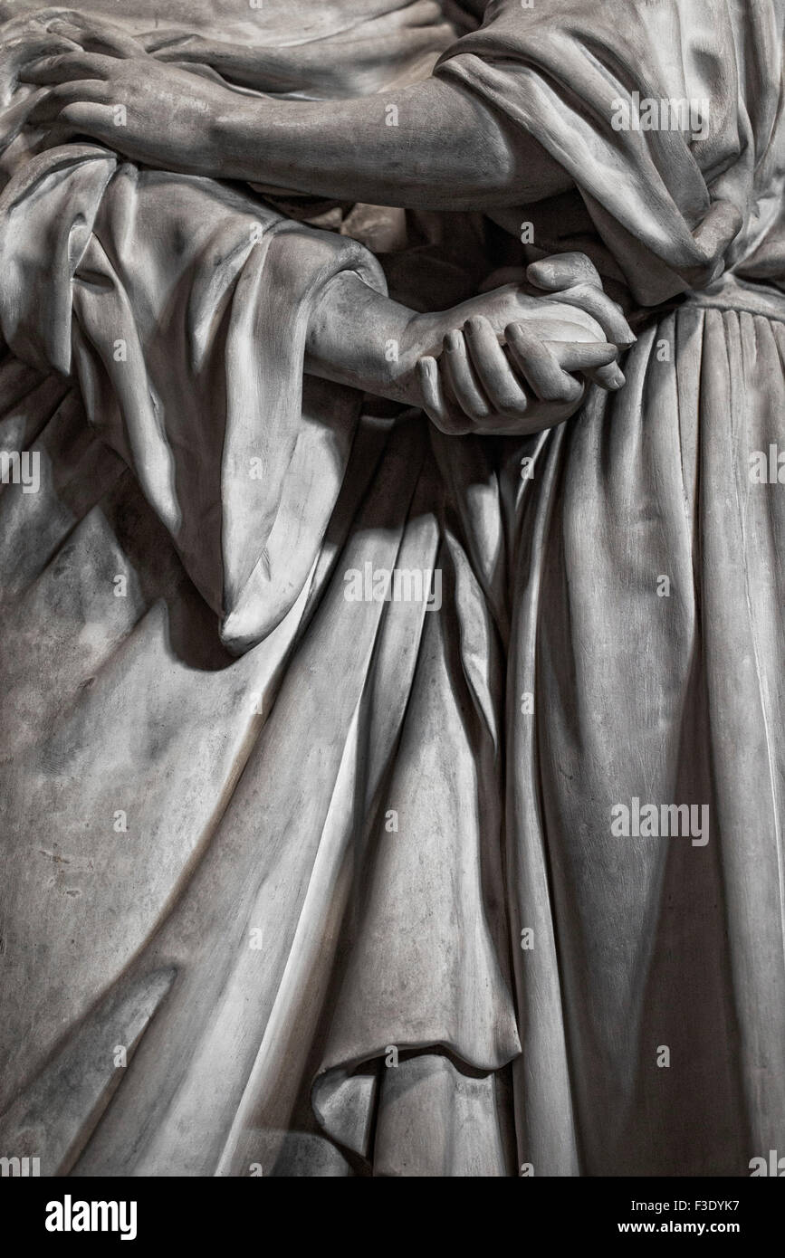 Body parts sculptures hi-res stock photography and images - Alamy