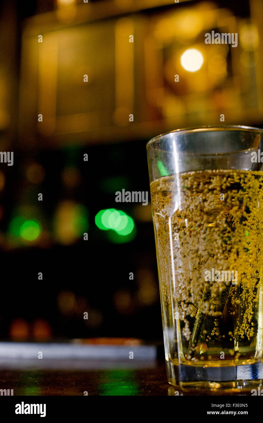 Beer bars club night hi-res stock photography and images - Alamy