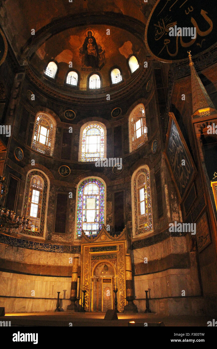 Interior hagia sophia istanbul turkey hi-res stock photography and images - Alamy