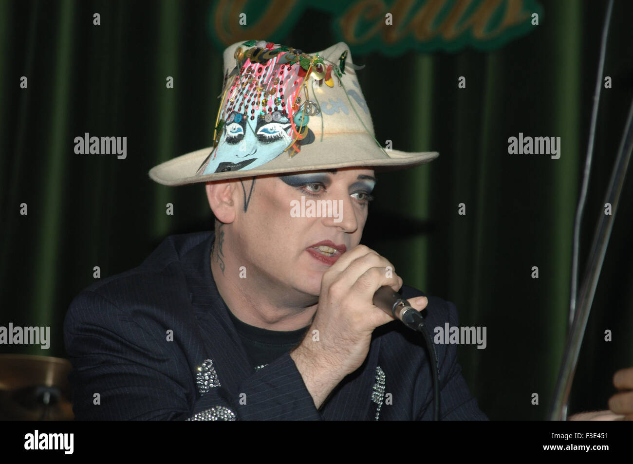 George club london hi-res stock photography and images - Alamy