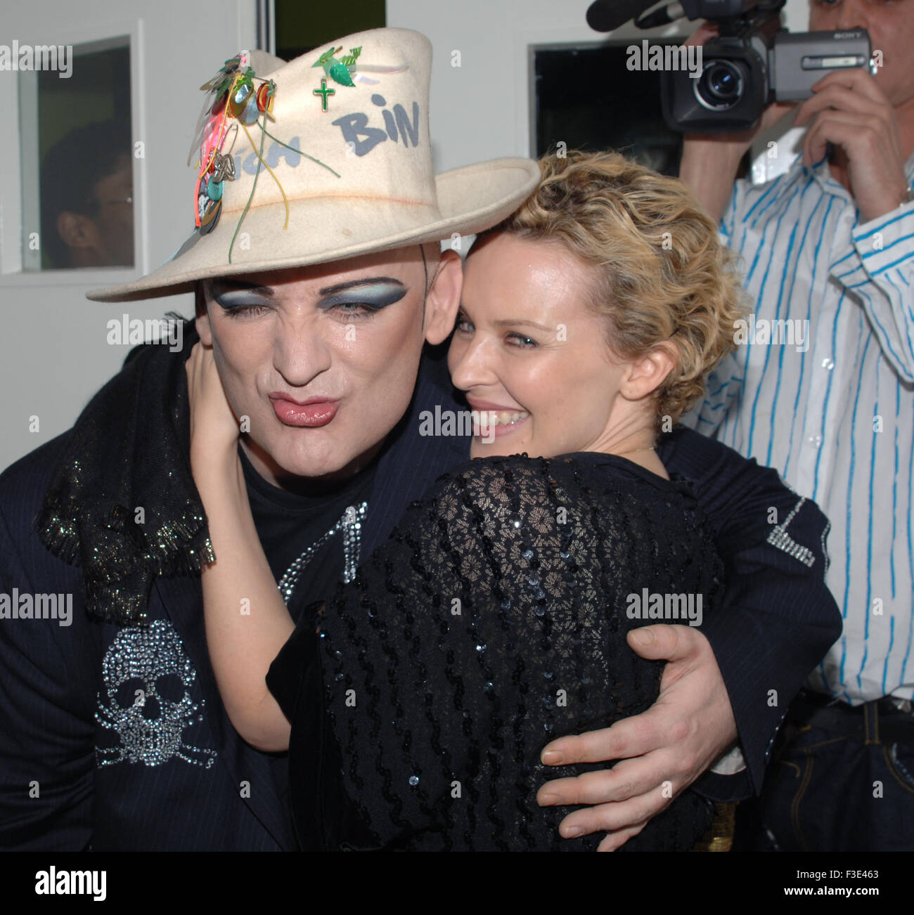 London, UK, 5th, Oct 2006: Kylie Minogue and Boy George seen at a Club ...