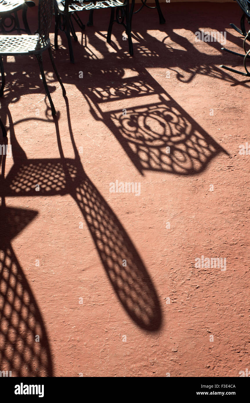 Long shadows of tables hi-res stock photography and images - Alamy