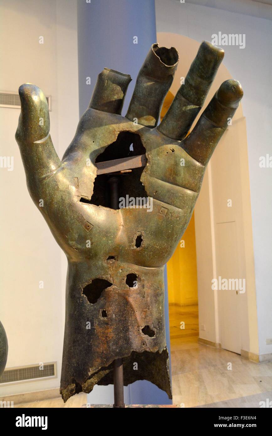 Hand of Constantine in the Capitolinemuseum Rome italy Stock Photo - Alamy