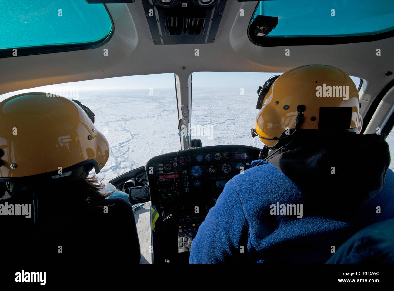 Flying over arctic sea ice hi-res stock photography and images - Alamy
