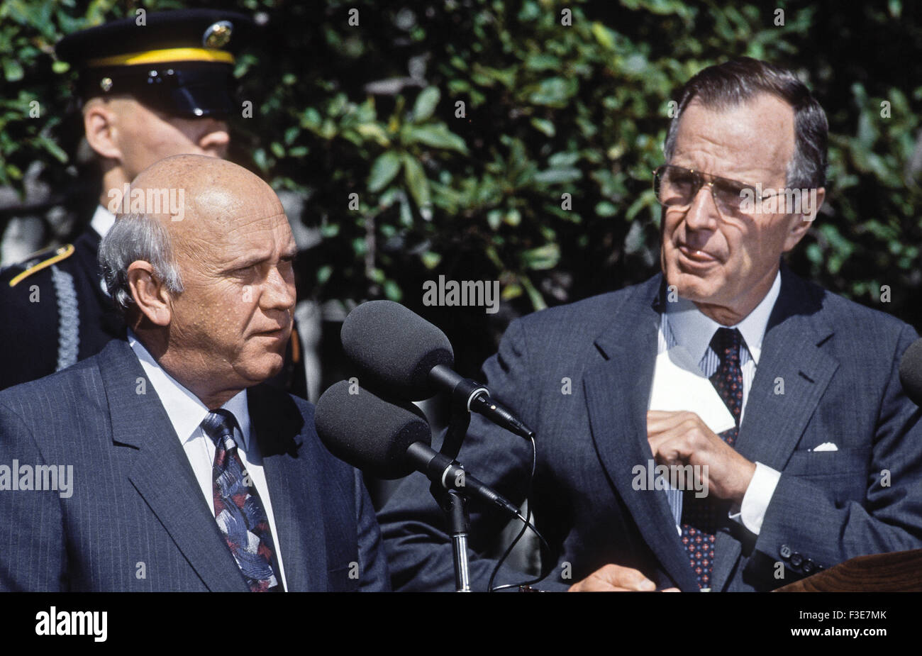 Washington, DC. 9-24-1990 President George H.W. Bush delivers remarks ...