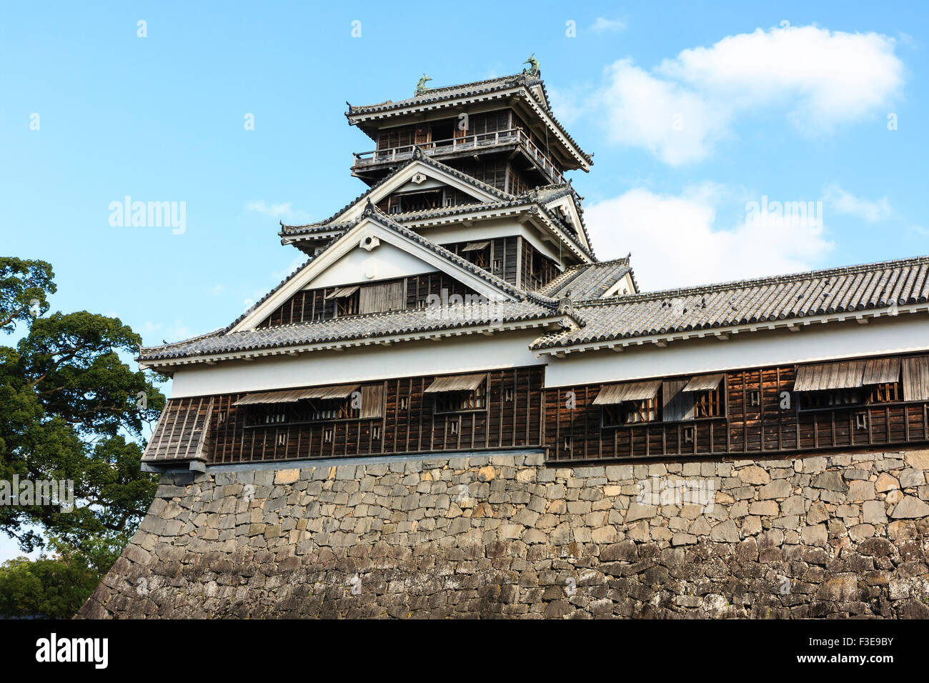 Kumamoto Castle, The multi storey Uto Yagura, turret. With five stories ...