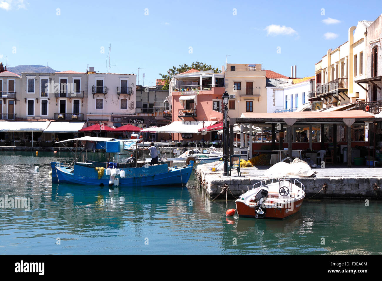 RETHYMNON VENETIAN HARBOUR ON THE GREEK ISLAND OF CRETE Stock Photo - Alamy