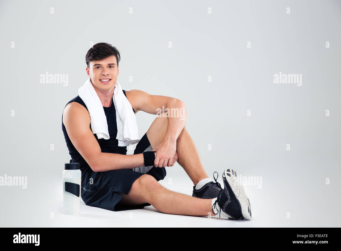 Fitness man rest towel hi-res stock photography and images - Alamy