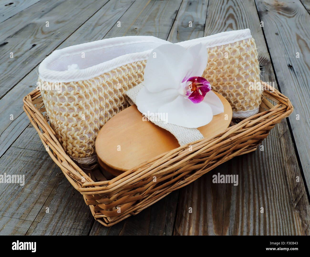 Spa bamboo hi-res stock photography and images - Alamy