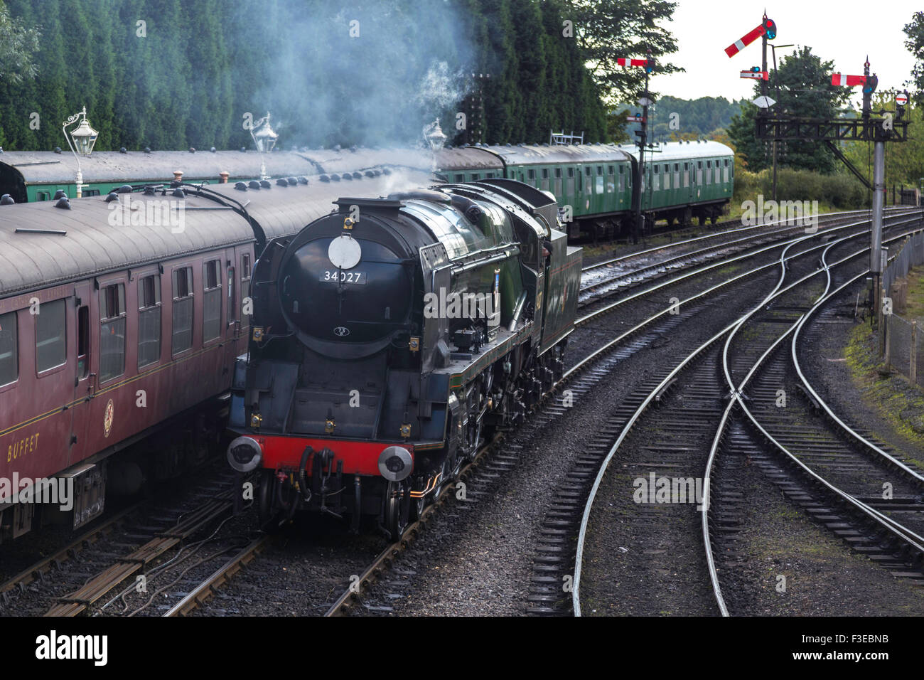 Reversing locomotive hi-res stock photography and images - Alamy