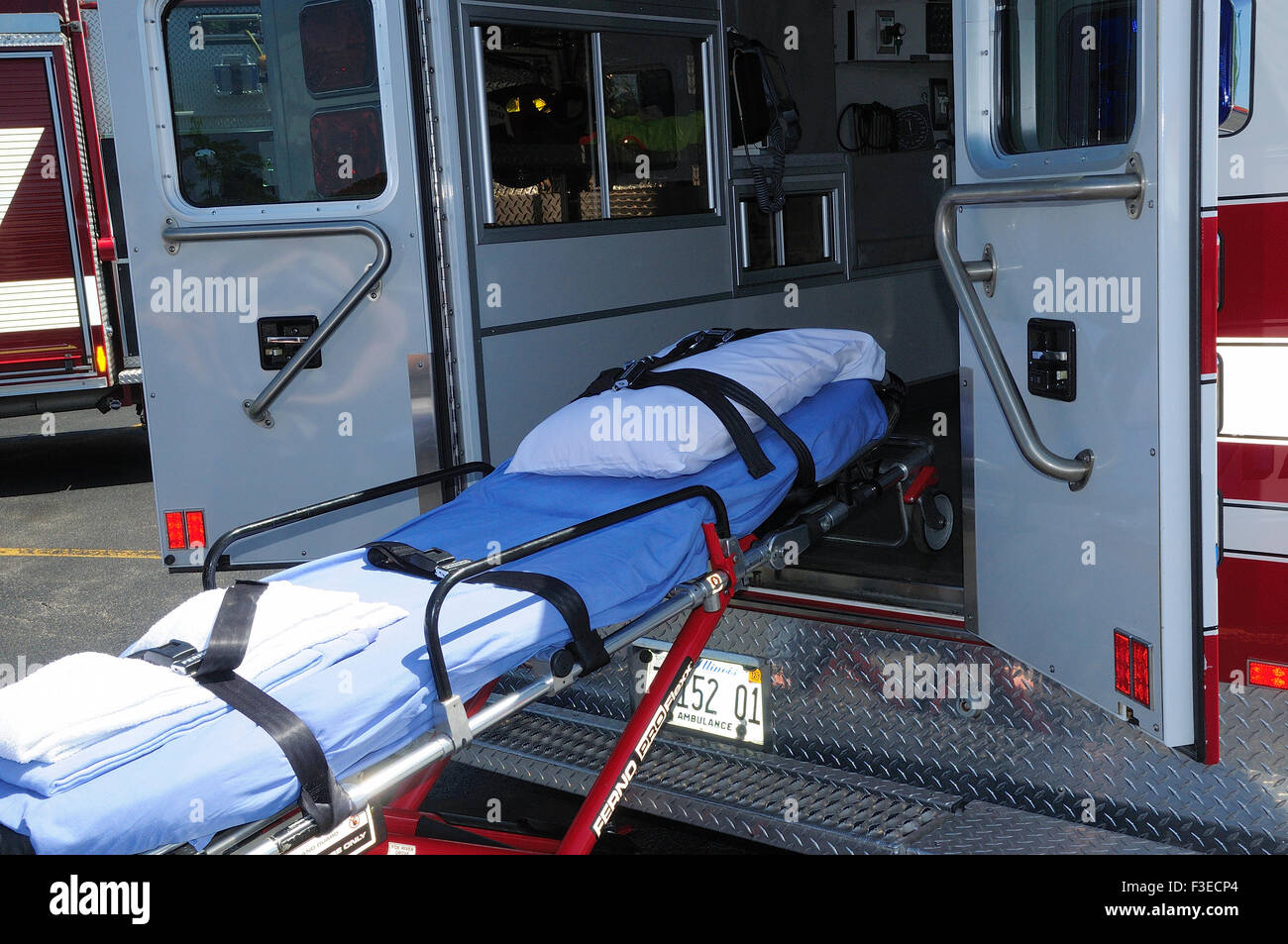 Ambulance interior hi-res stock photography and images - Alamy