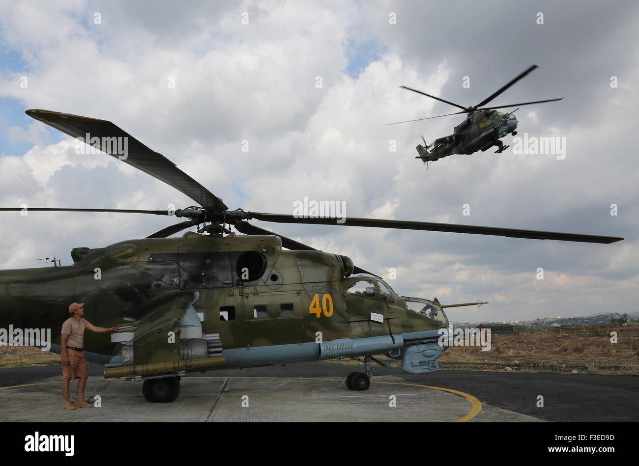 Combat Helicopters High Resolution Stock Photography and Images - Alamy