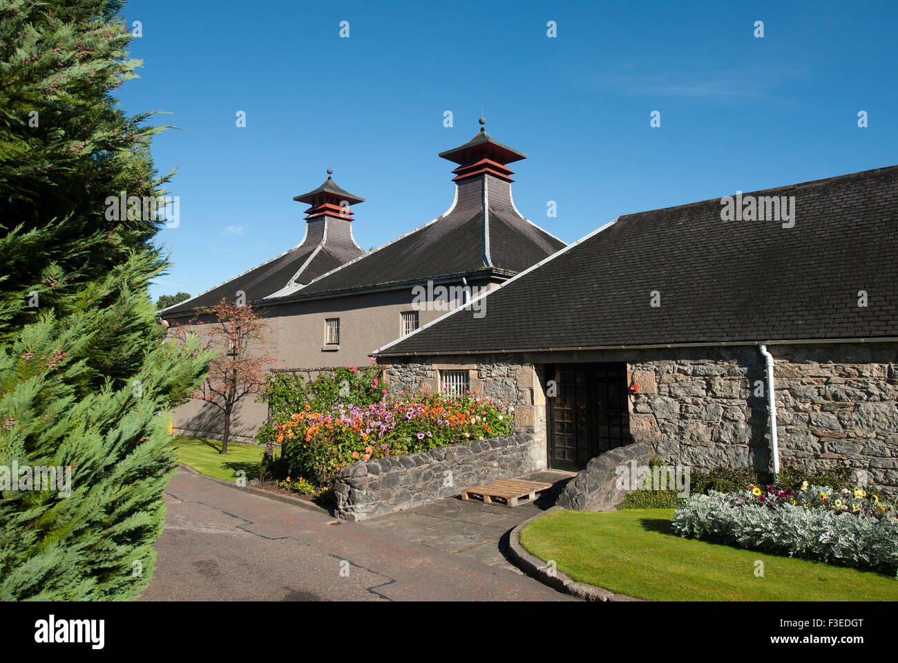 The world famous Wm. Grant & Sons Whiskey distillery at Dufftown in ...