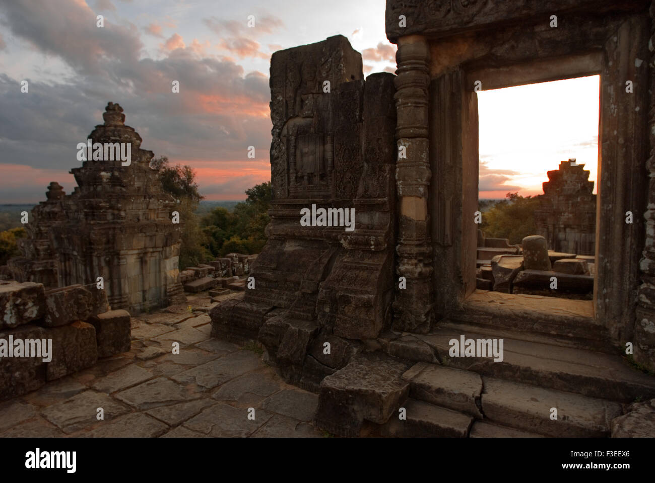Phnom Bakheng Temple. Sunrise. The construction of this temple mountain ...