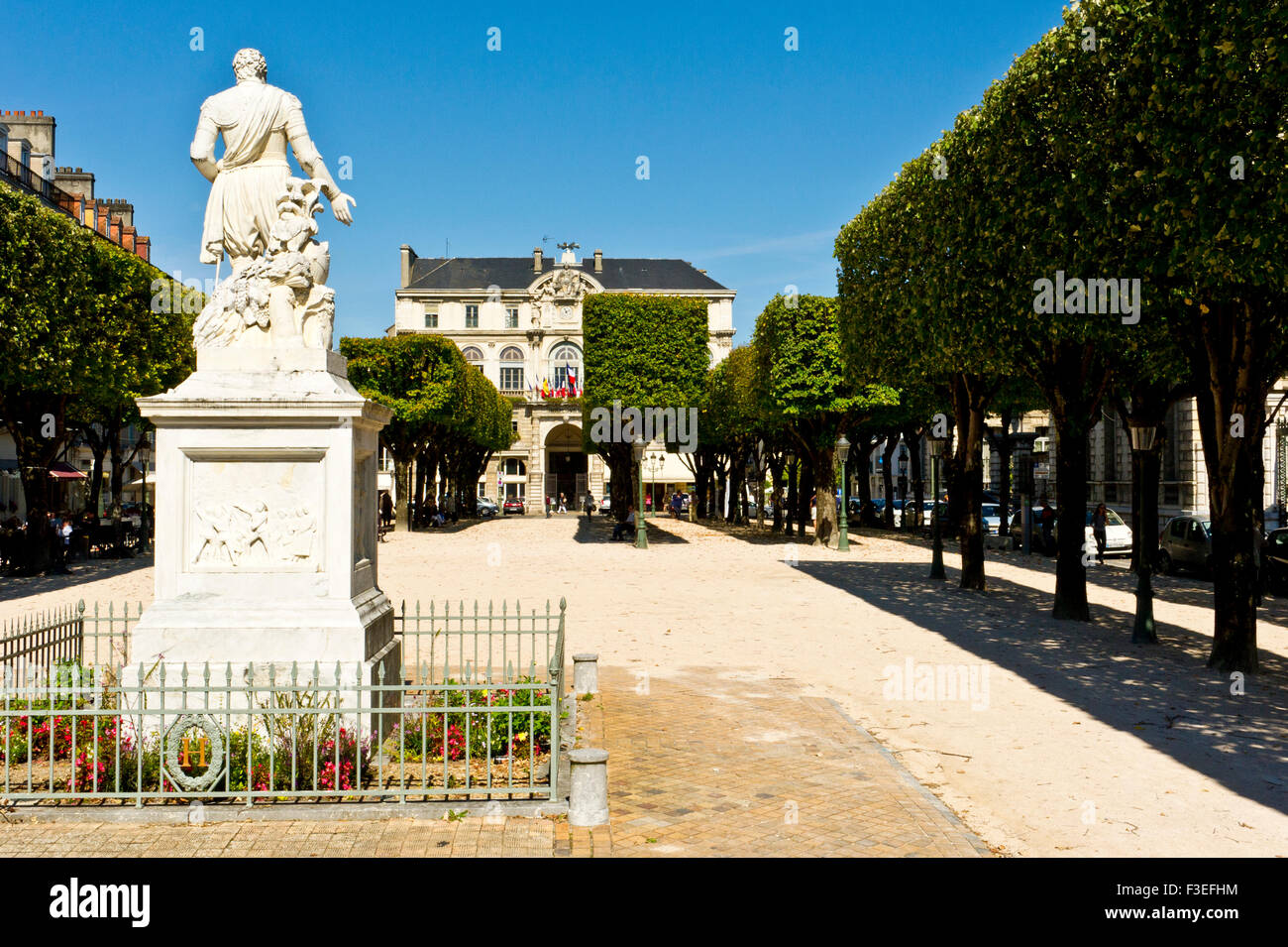 Hotel de Ville, Pau, Pyrenees Atlantiques, France Stock Photo - Alamy
