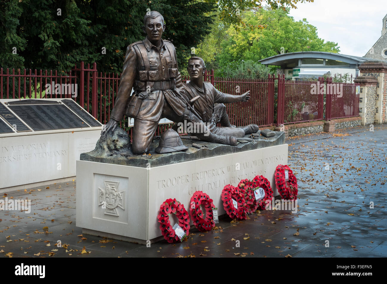 Reading, UK. 6th October, 2015. The New Memorial of trooper Potts In ...