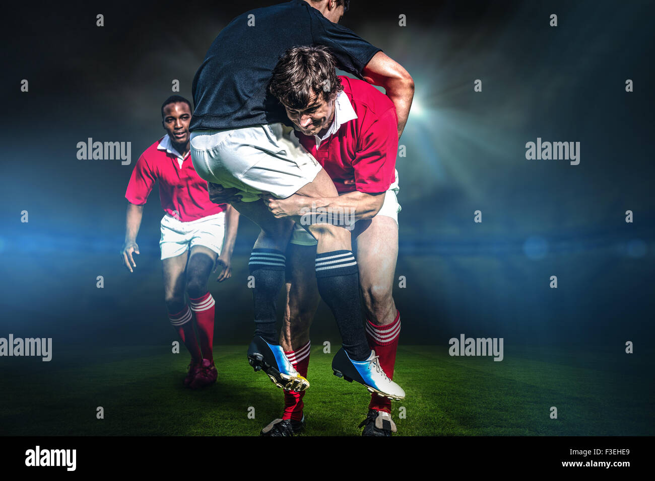 Rugby tackle hi-res stock photography and images - Alamy