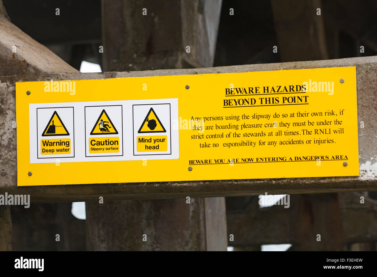 Hazard signs hi-res stock photography and images - Alamy