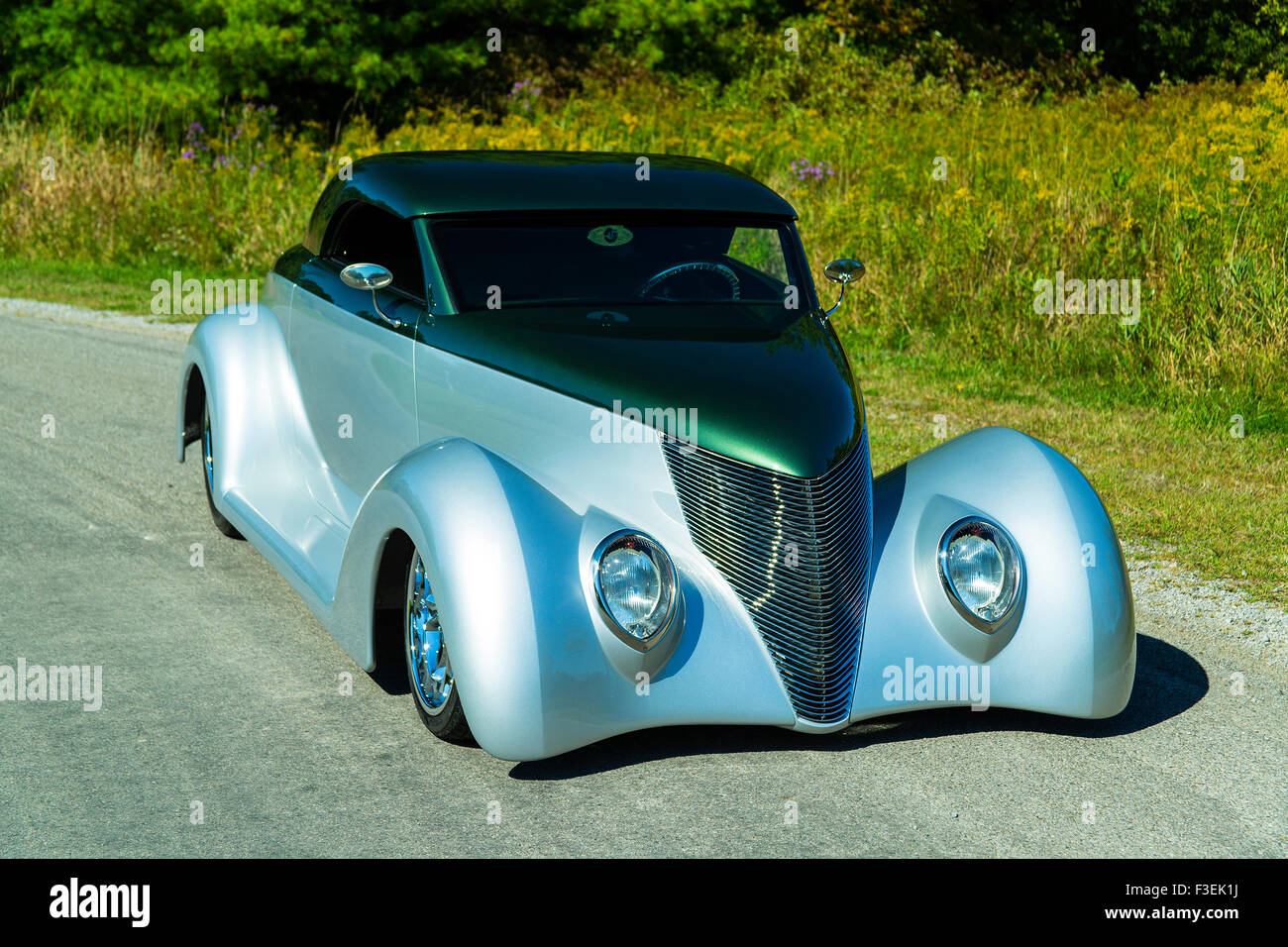 Custom roaster hi-res stock photography and images - Alamy