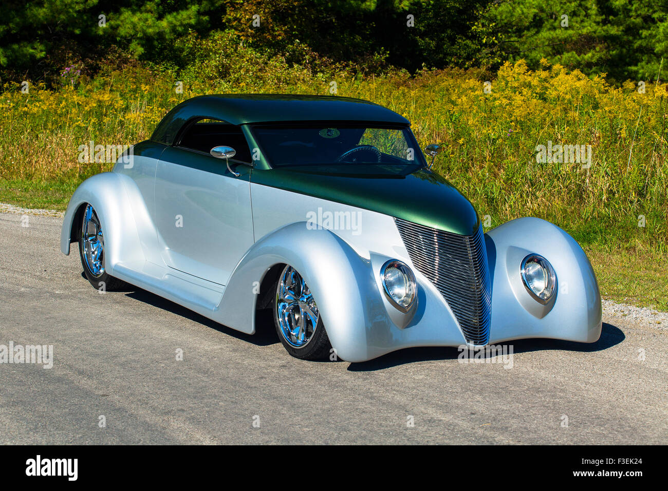 1937 Custom Ford Roaster Stock Photo - Alamy