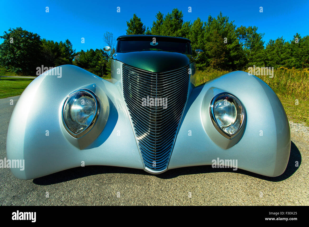 Custom roaster hi-res stock photography and images - Alamy