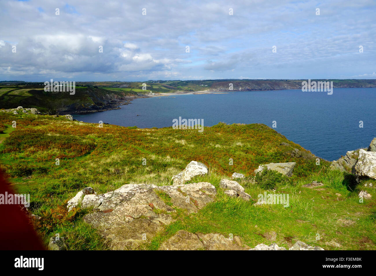 Enys Head with Views of Kennack Sands, Lizard Peninsula, Cornwall ...