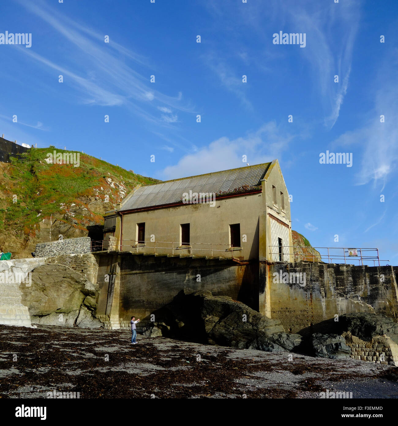 Uk english lifeboat stations hi-res stock photography and images - Alamy