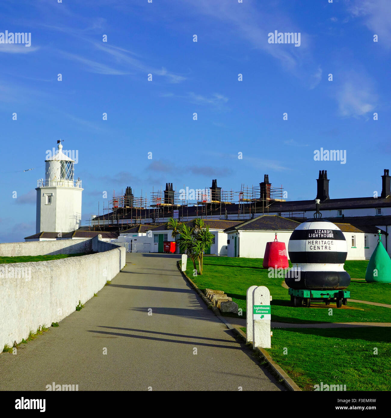 Lizard Lighthouse Heritage centre, Lizard Point, Lizard Peninsula ...