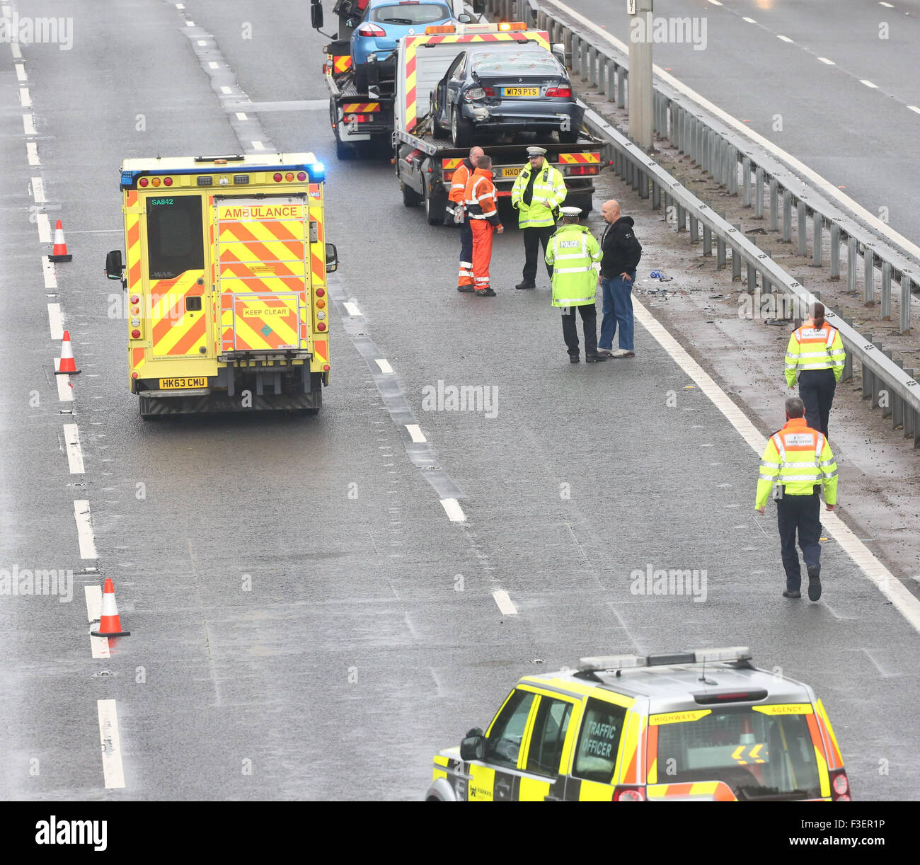 Fareham, Hampshire, UK. 6th October, 2015.A MULTI-VEHICLE crash caused ...