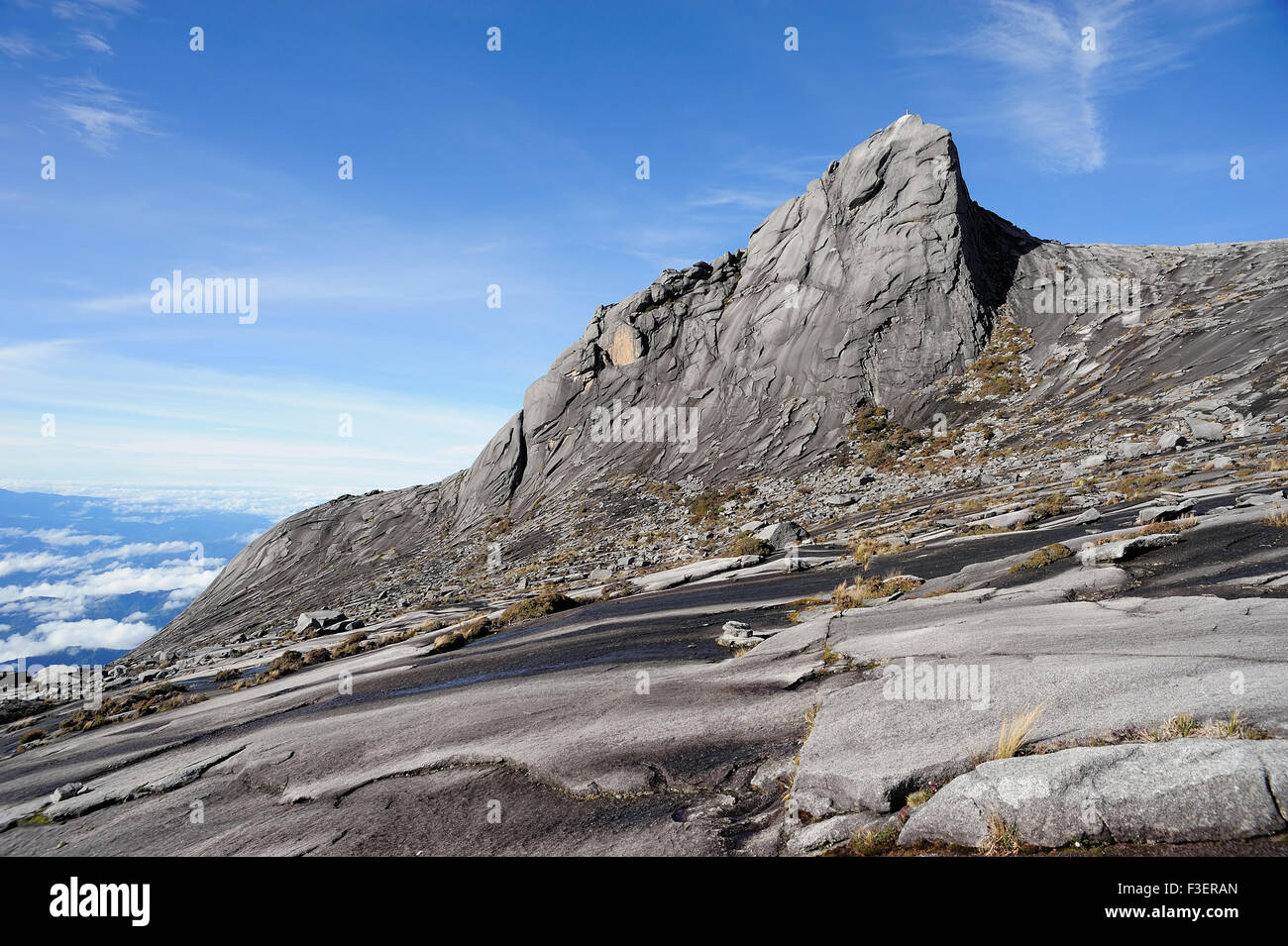 On top of Mount Kinabalu Stock Photo - Alamy