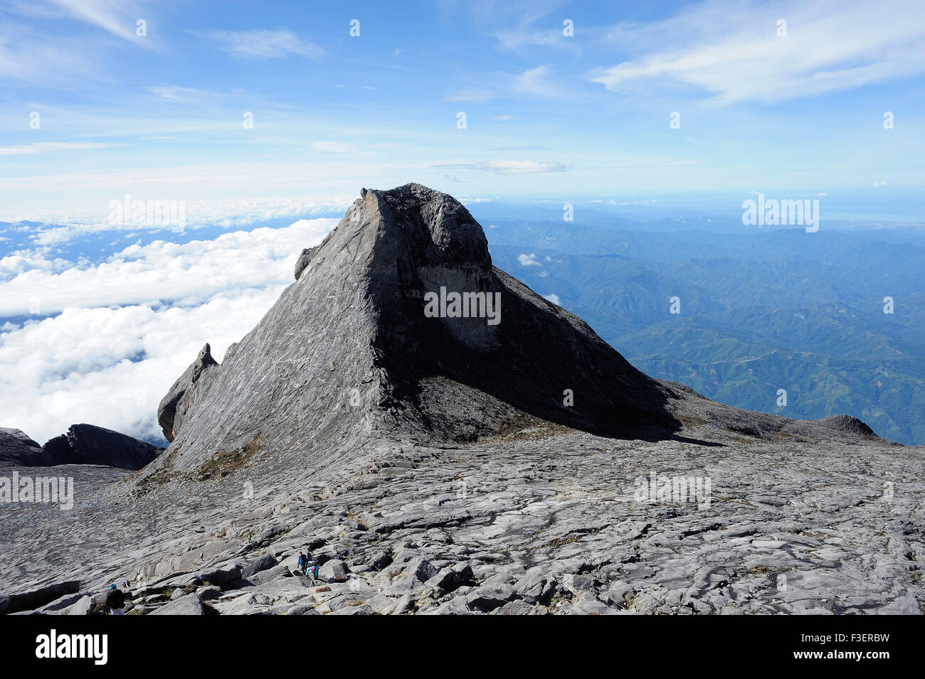 On top of Mount Kinabalu Stock Photo - Alamy