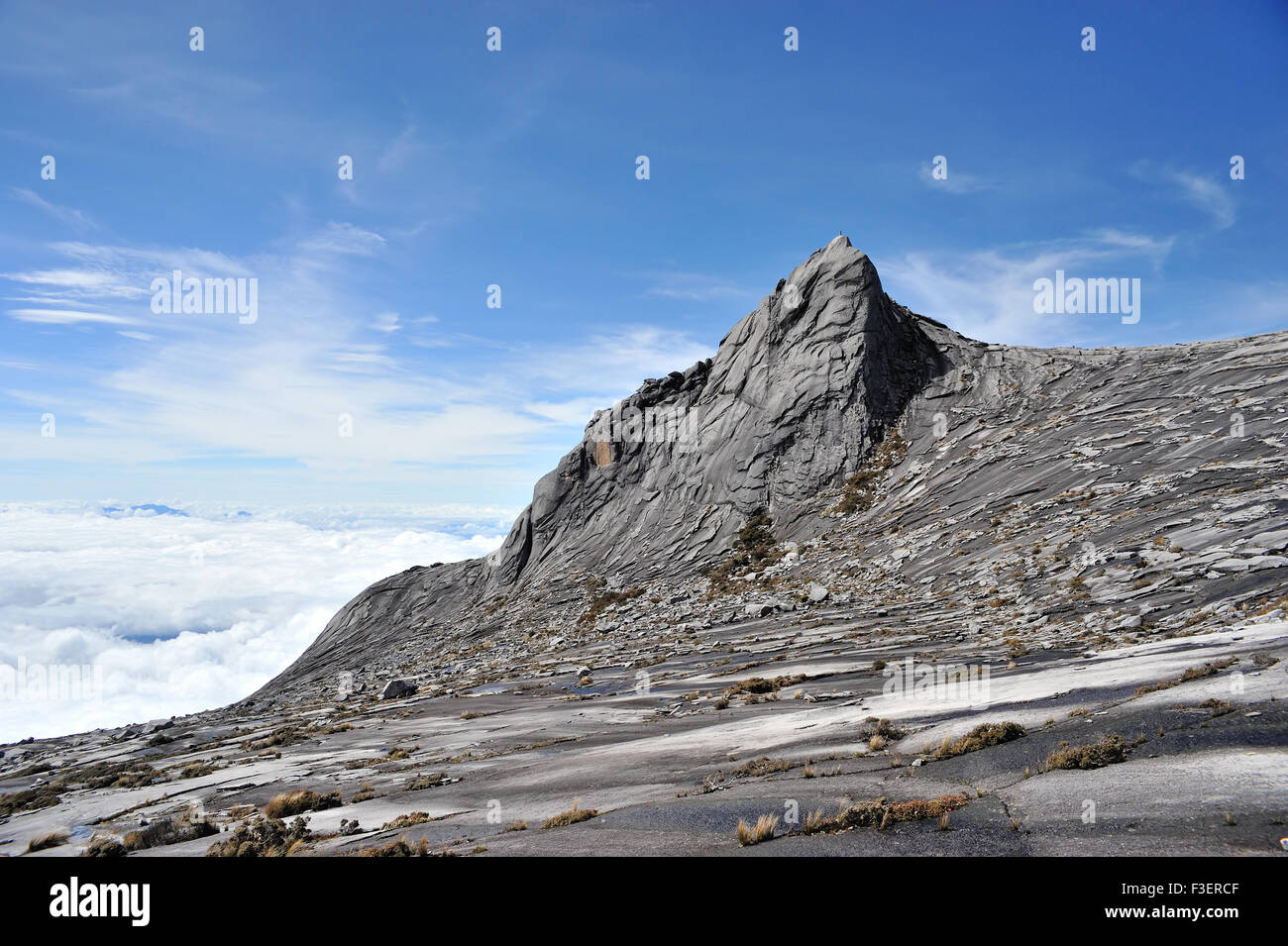 On top of Mount Kinabalu Stock Photo - Alamy