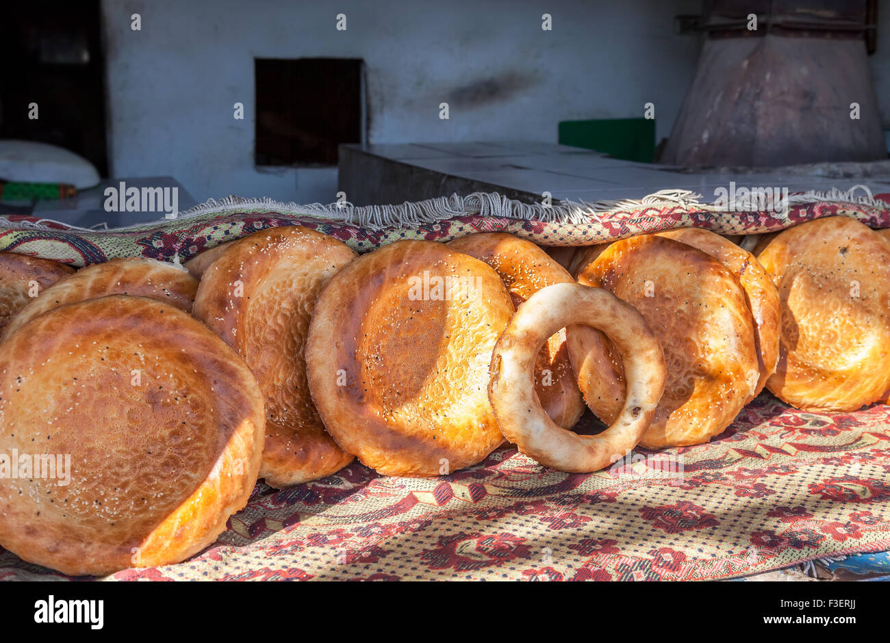 Traditional uzbek flatbread sesame hi-res stock photography and images ...